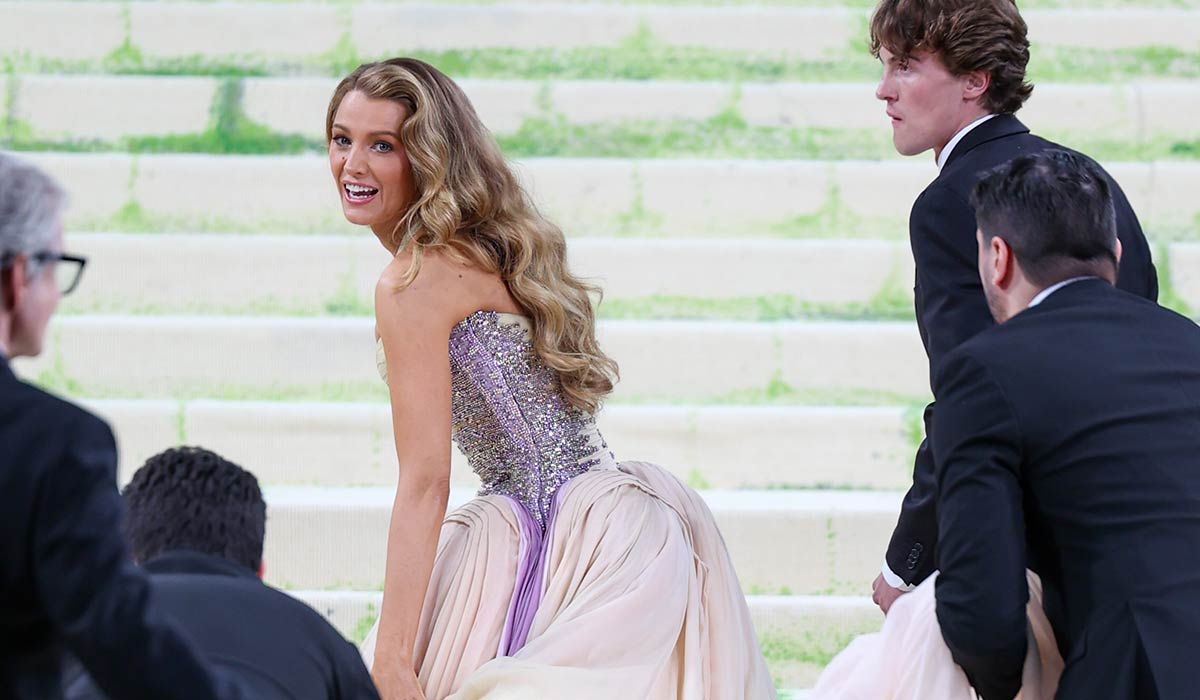 Blake Lively in fresh media row after being accused of being mean to ...