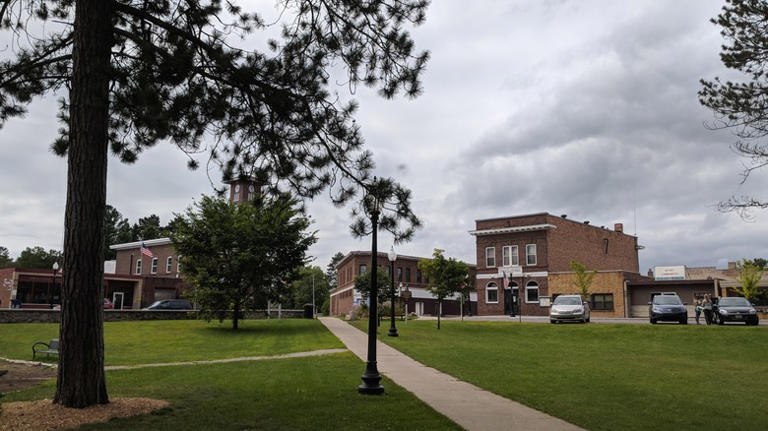 Michigan's historic Upper Peninsula community surrounded by lakes has ...