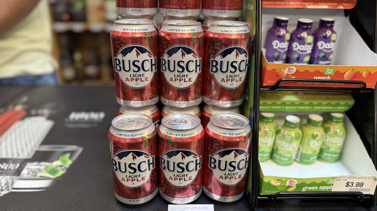 Review: Can't admit you love hard cider? Busch Light Apple's got ya ...