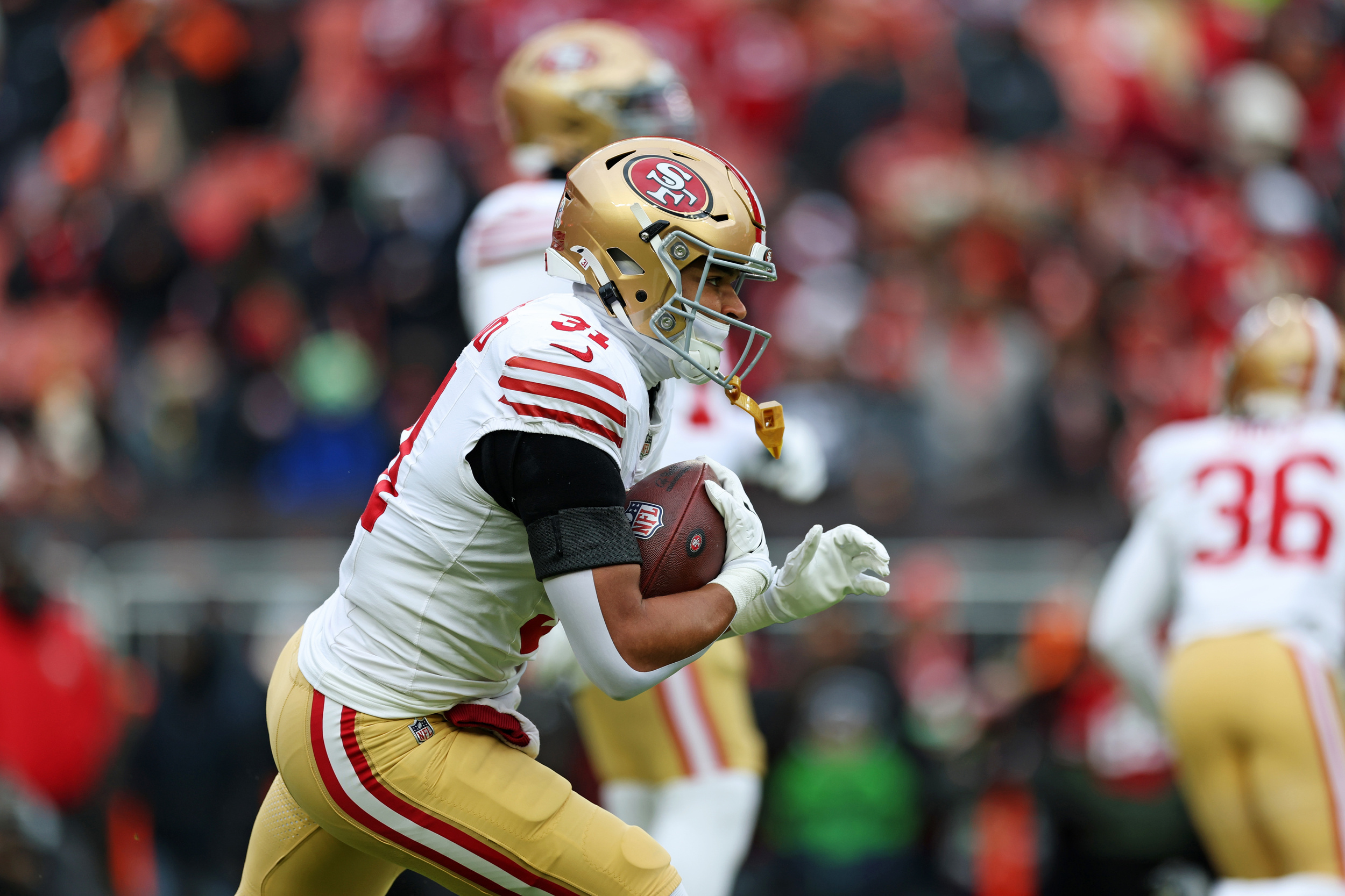 RB Isaac Guerendo in uphill battle to make 49ers’ roster; latest on ...