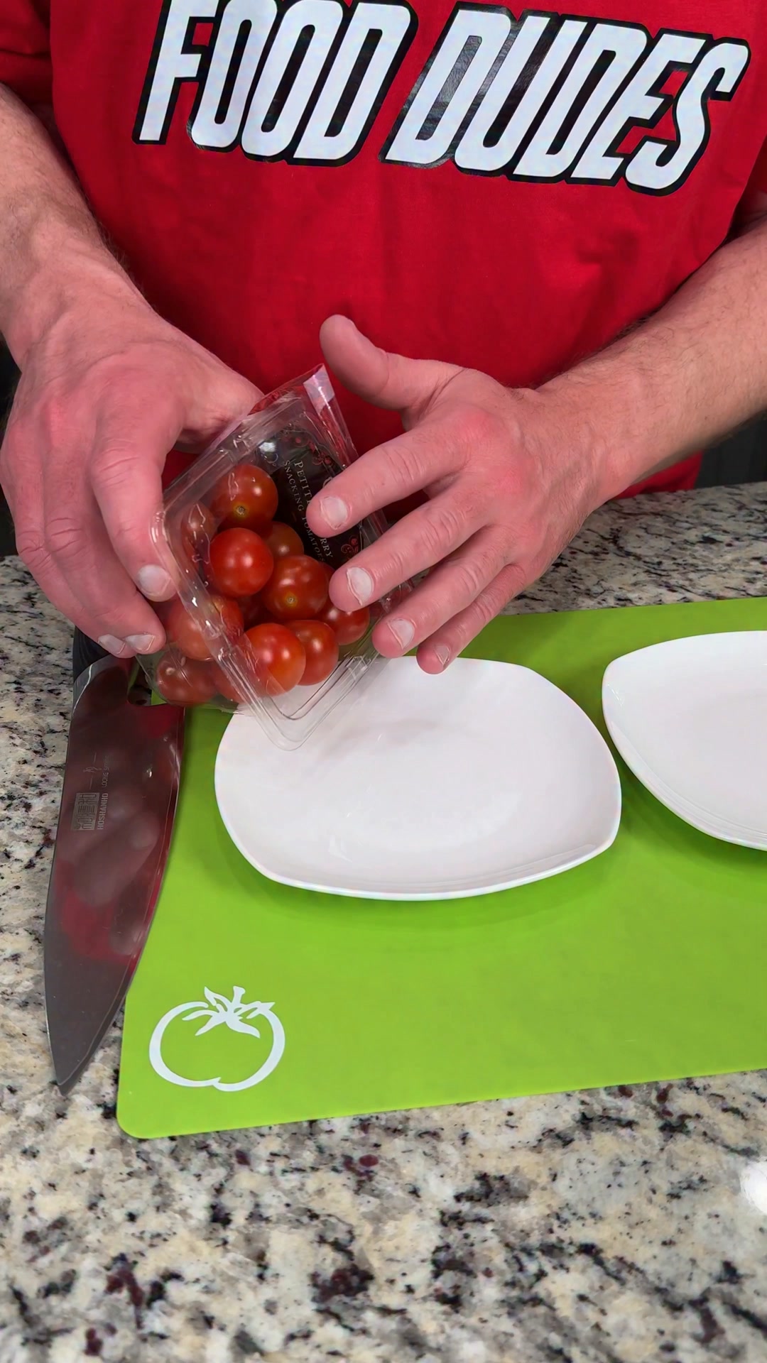 Easy way to cut cherry tomatoes