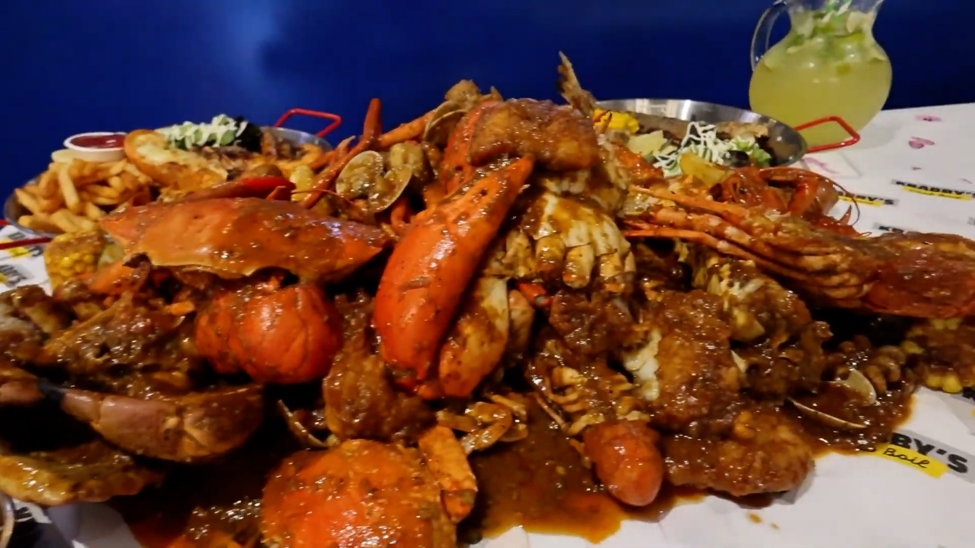 He attempts 5kg seafood boil challenge right after a workout