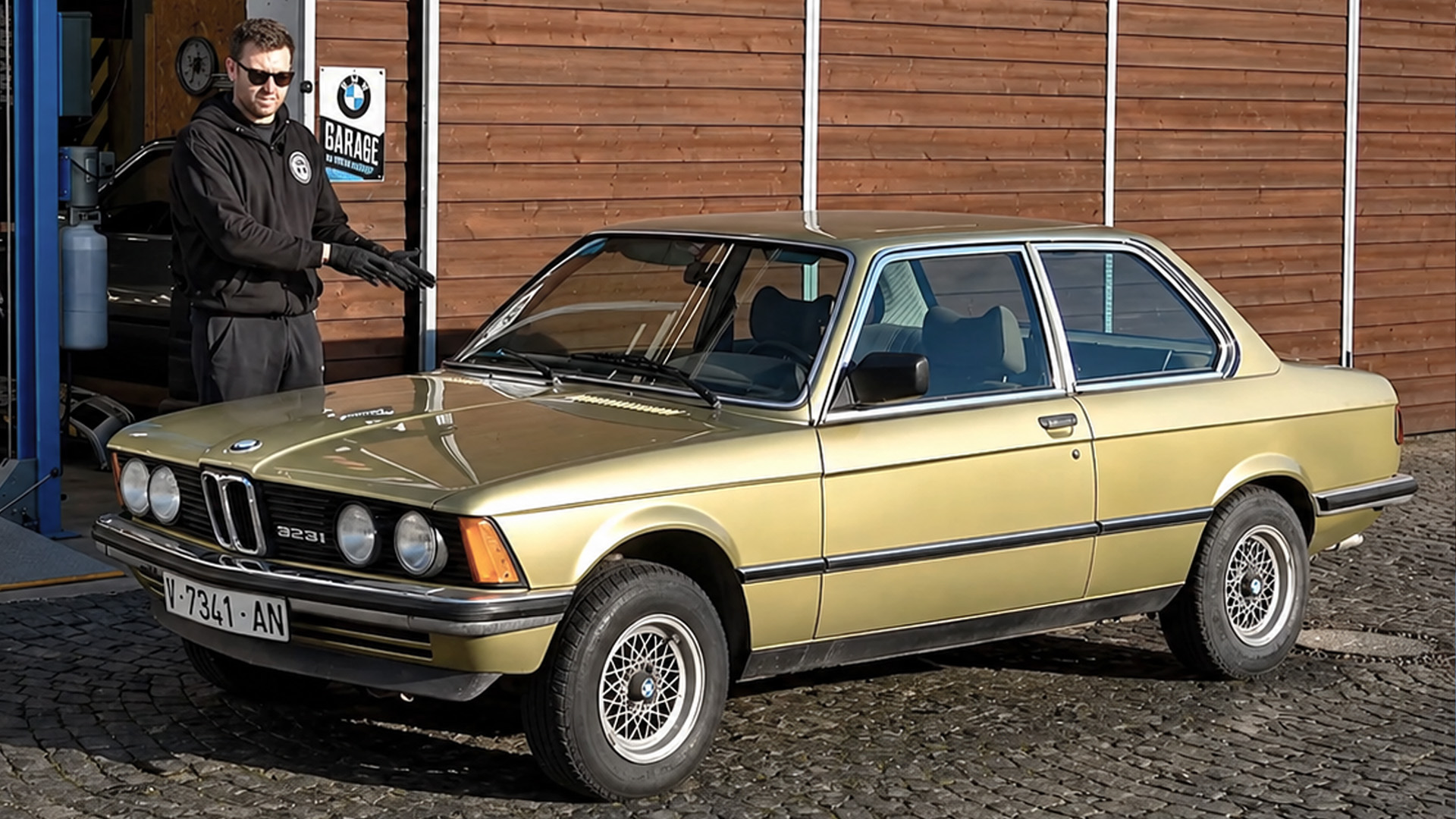 Is the 1980 BMW E21 323i difficult to restore?