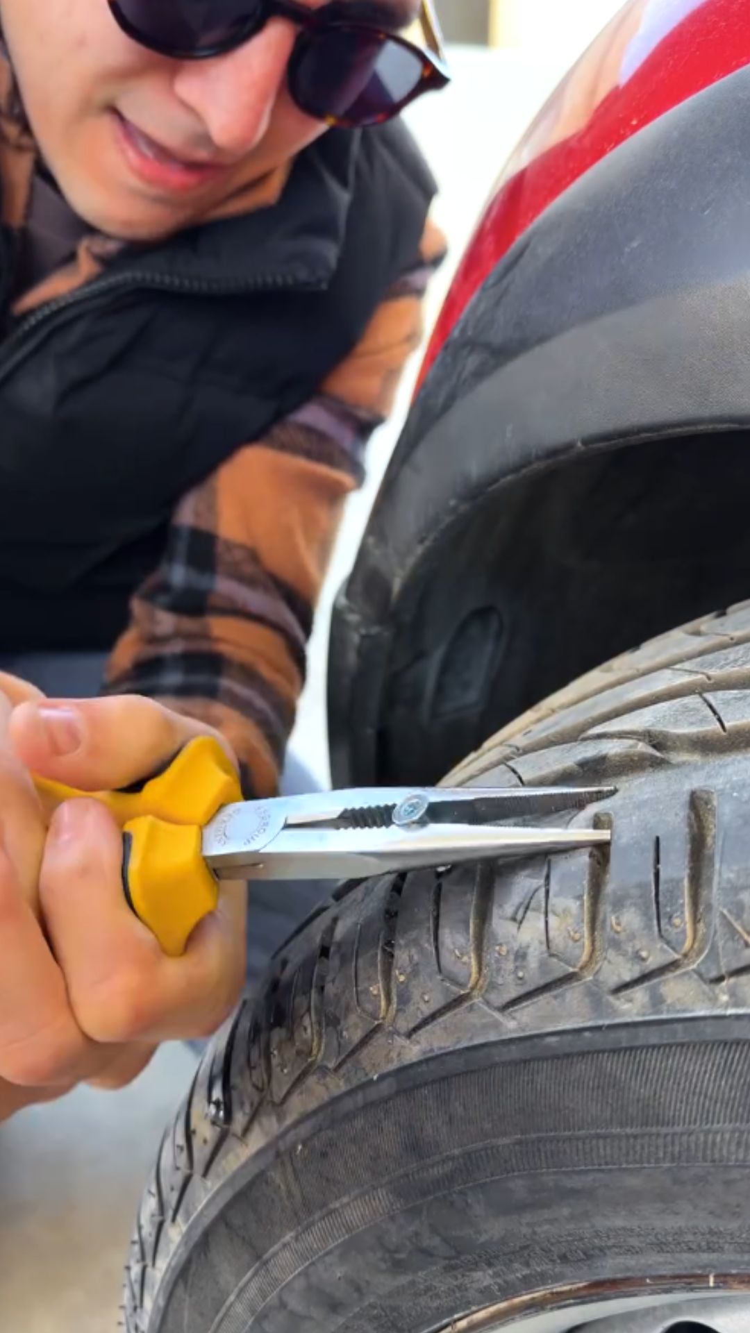 Car tire hack that makes road emergencies easier