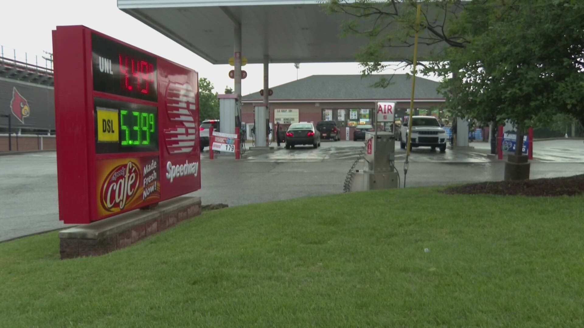 Locals react to Kentucky gas tax freeze announcement