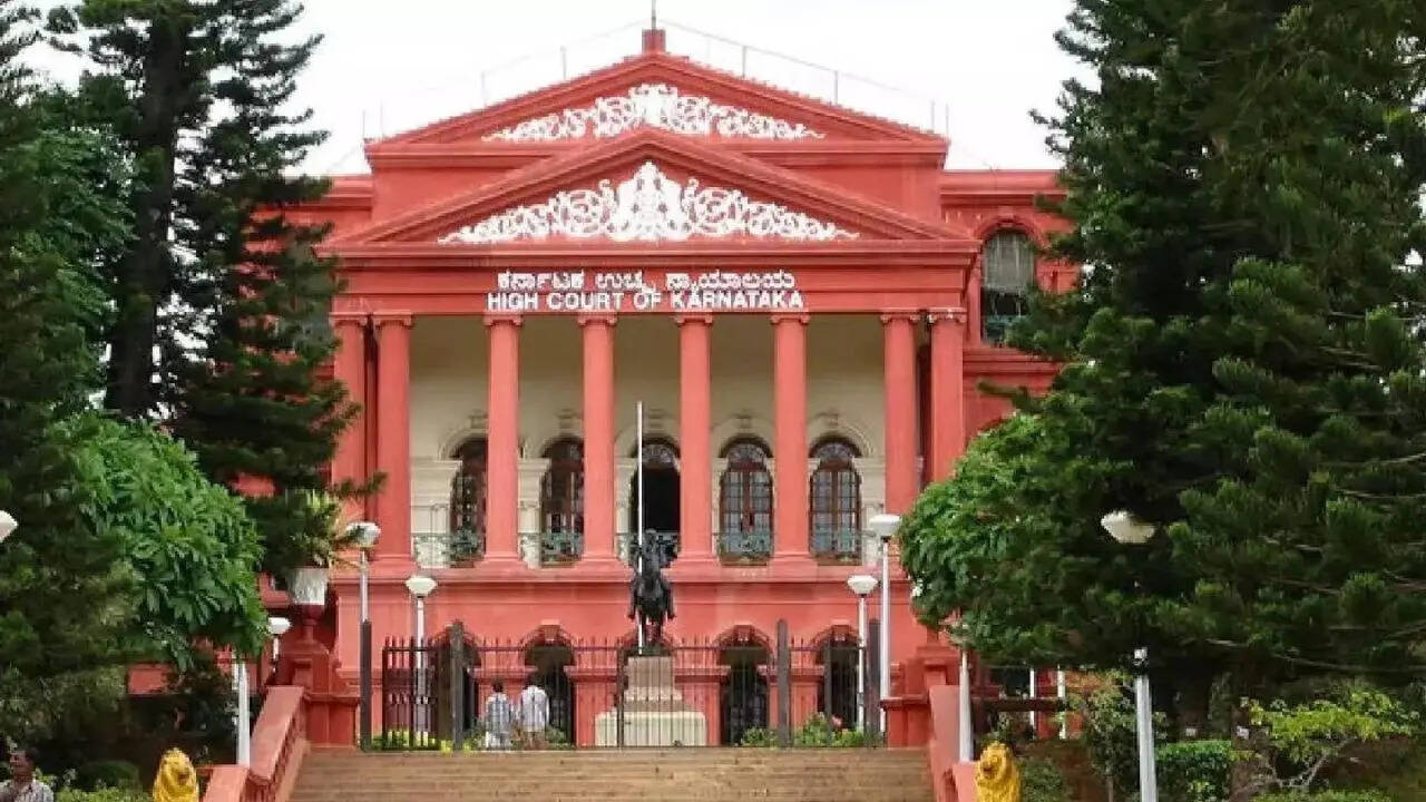 Karnataka High Court upholds 'Leave India Notice' against French ...