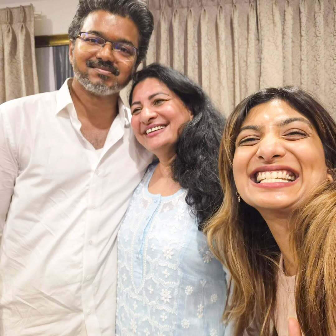 Photos: Thalapathy Vijay’s Quiet Celebrations With Family Goes Viral