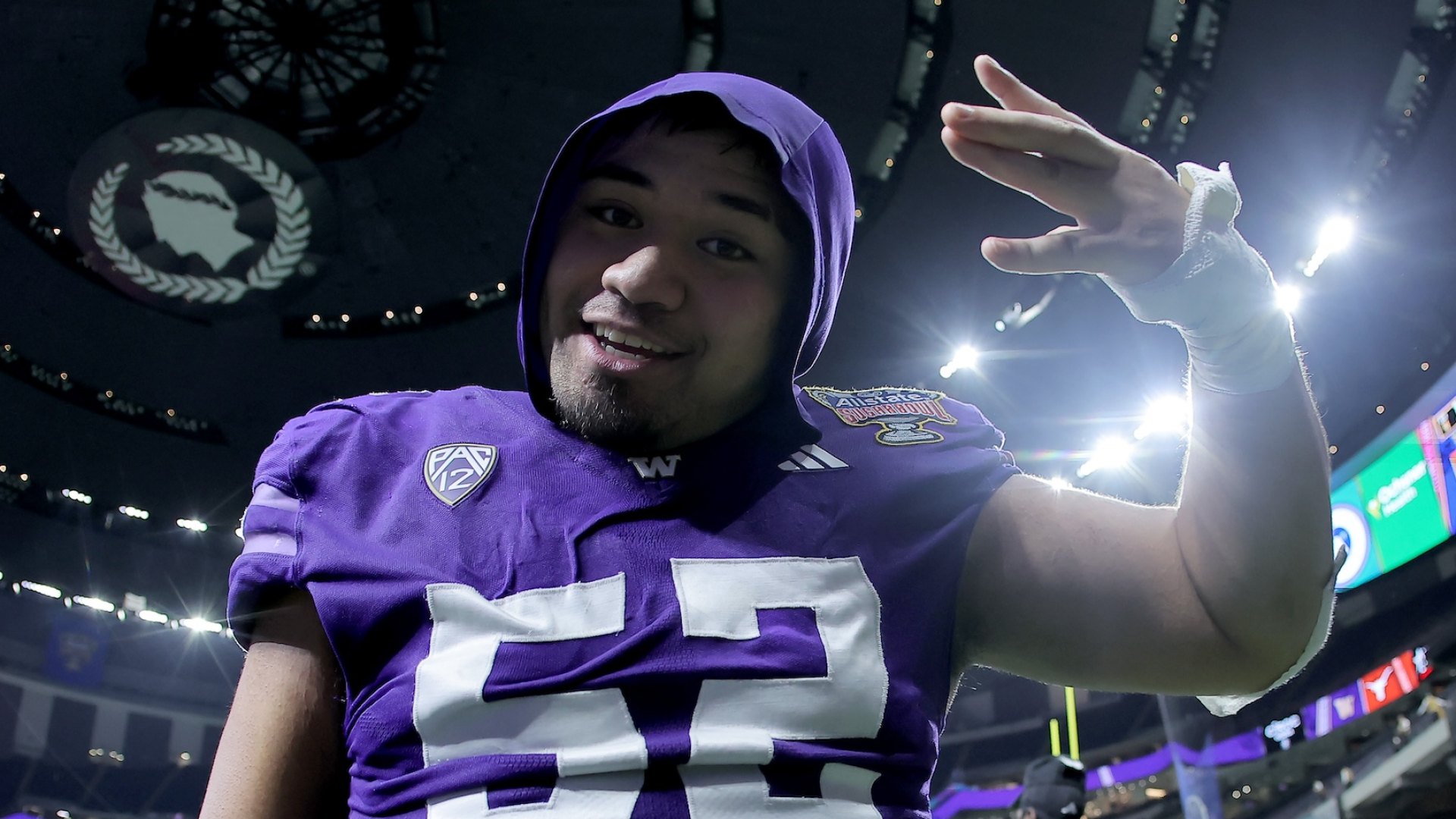 Former University of Washington football player Voi Tunuufi dead at 23