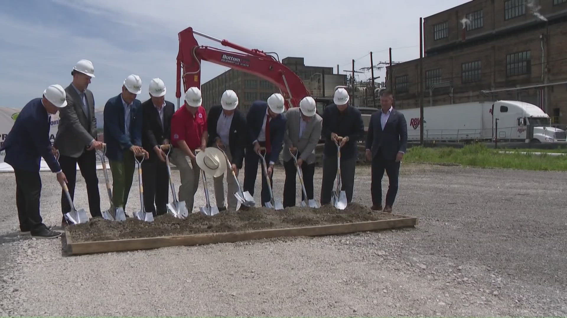 Domino Sugar breaks ground on Chalmette facility