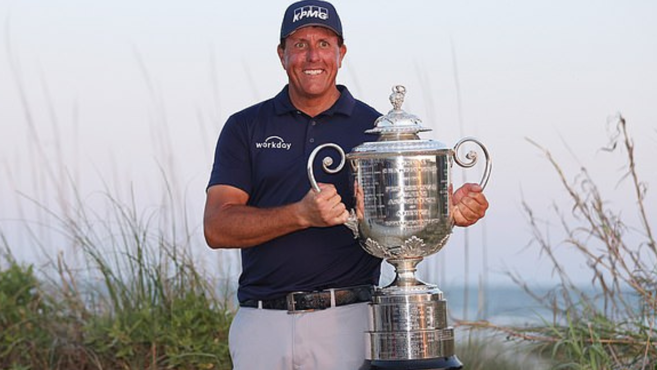 Phil Mickelson withdraws from PGA Championship just hours after ...