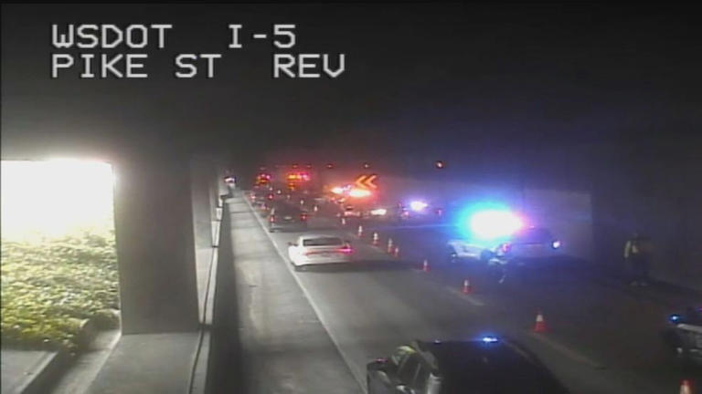 Northbound I-5 express lanes reopen after traffic-snarling crash near ...