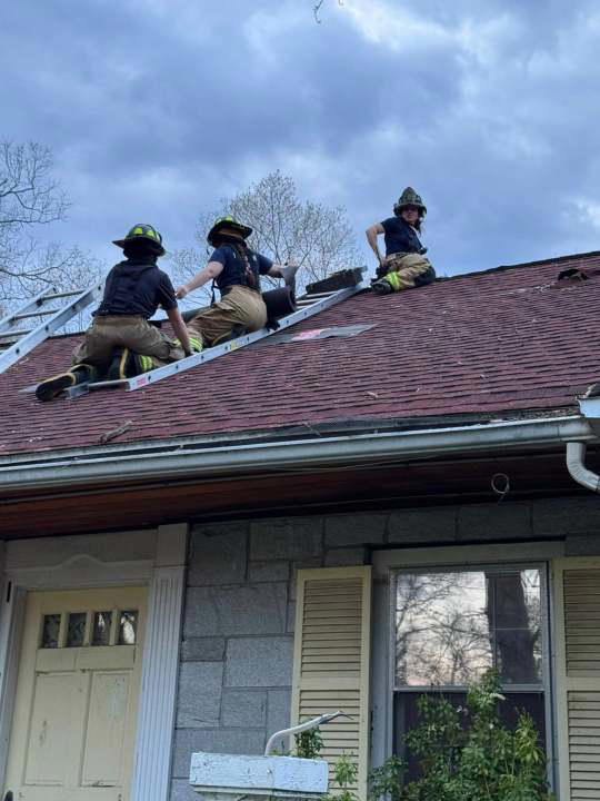 Tree crashes onto Monson home during high winds, causing damage