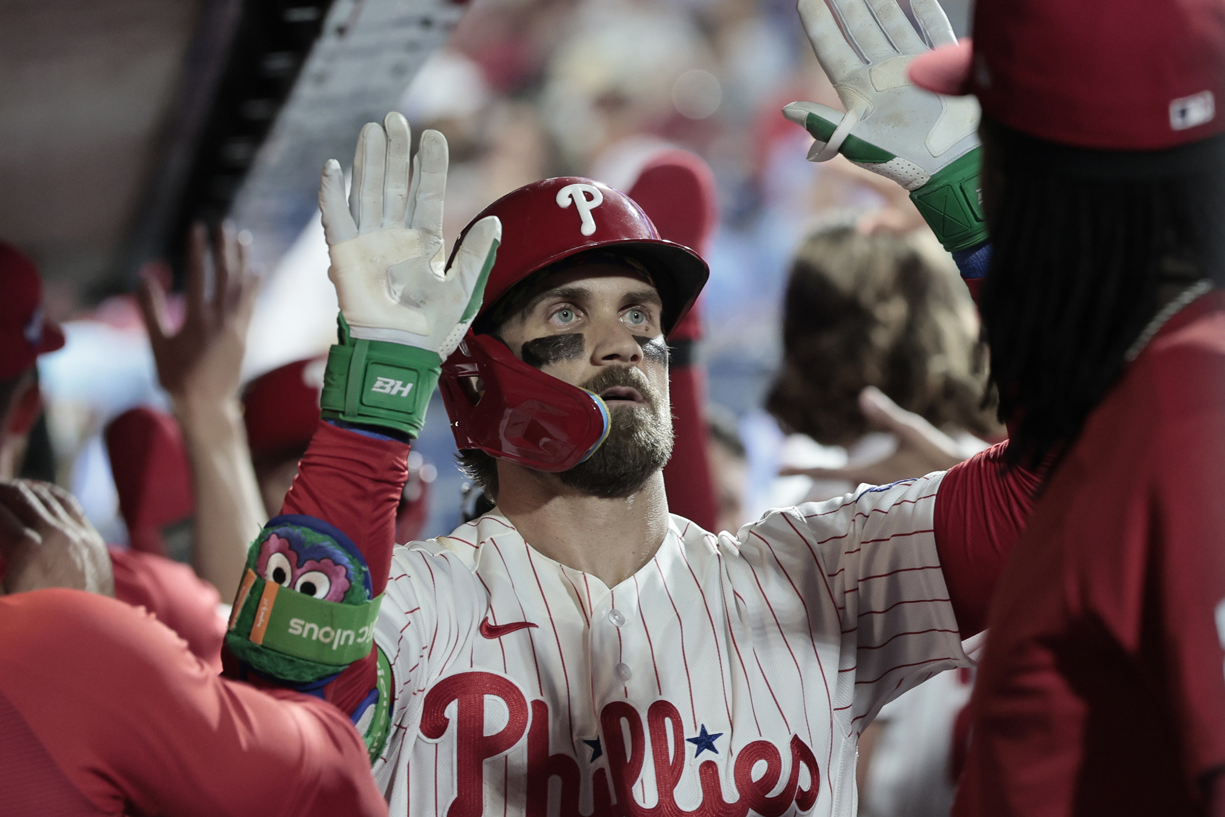 Cristopher Sánchez pitches eight scoreless innings in Phillies’ 9-1 win ...