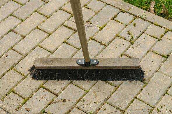 Patios come up 'spotless' with two common ingredients - no power washer ...