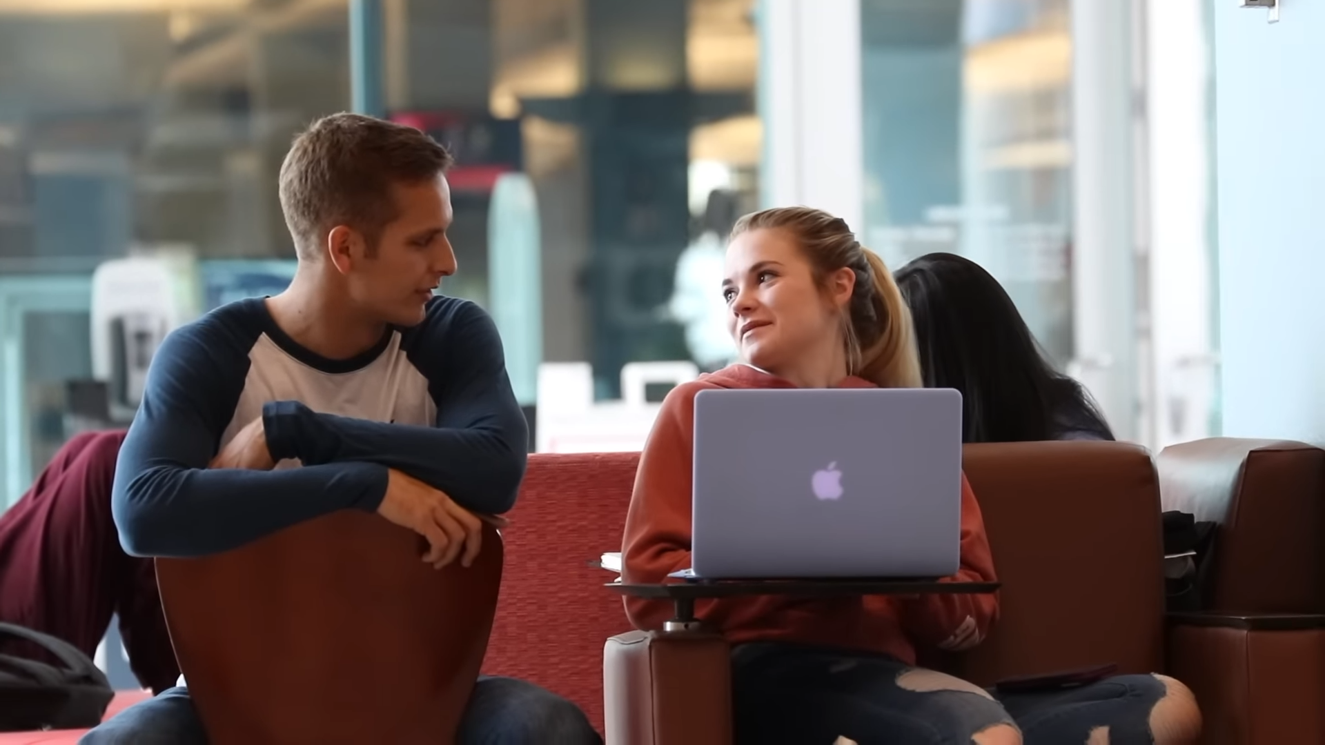 Awkward pickup lines spark unexpected campus encounters