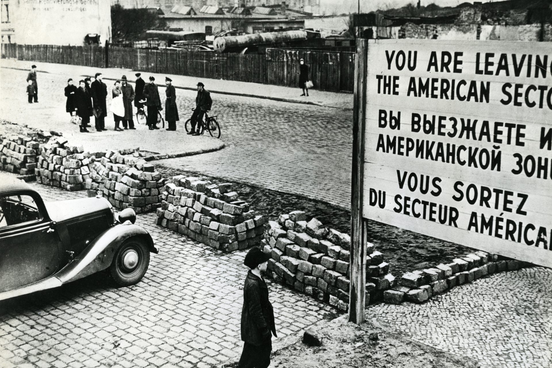 Checkpoint Charlie: el cruce más emblemático del muro de Berlín