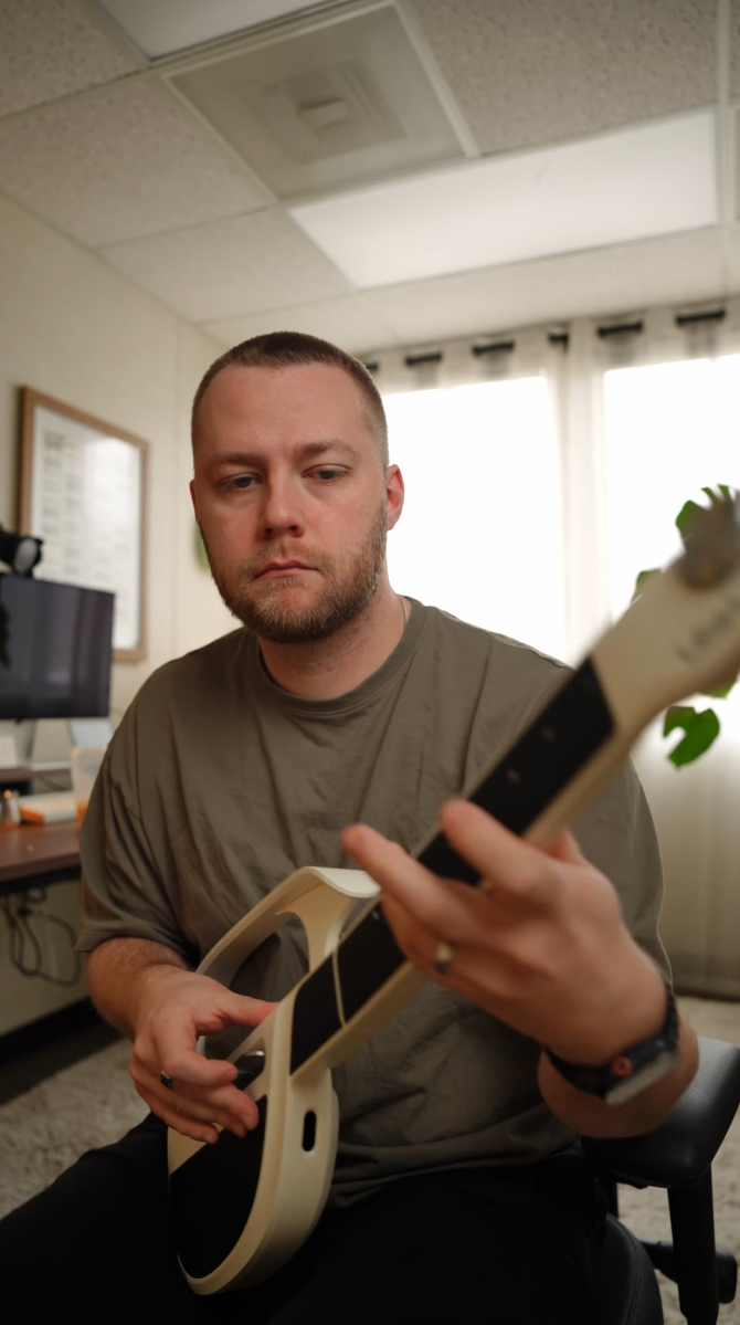 What if your smart guitar had no strings to break
