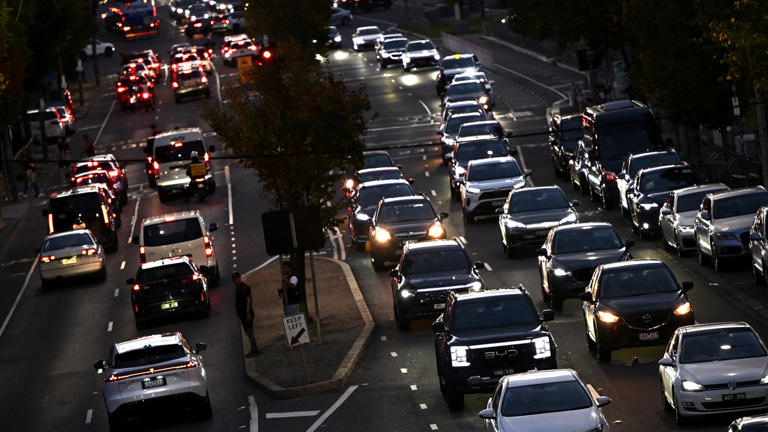 Oil crisis not over: warnings of diesel over $4 a litre