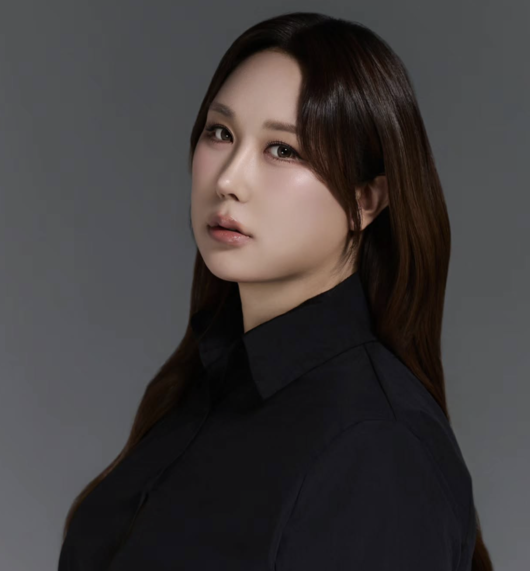 '30kg 감량' 풍자, 새 프로필..콧날에 베이겠네 '여배우 포스'