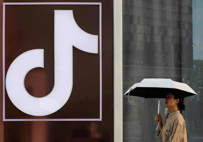 Thailand approves $29 billion of investment projects, led by $25 ...