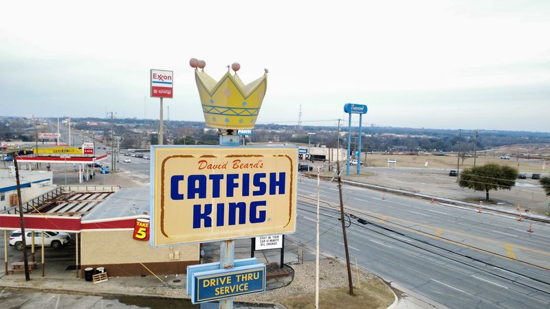 This tiny Texas catfish shack fries up a plate worth driving for