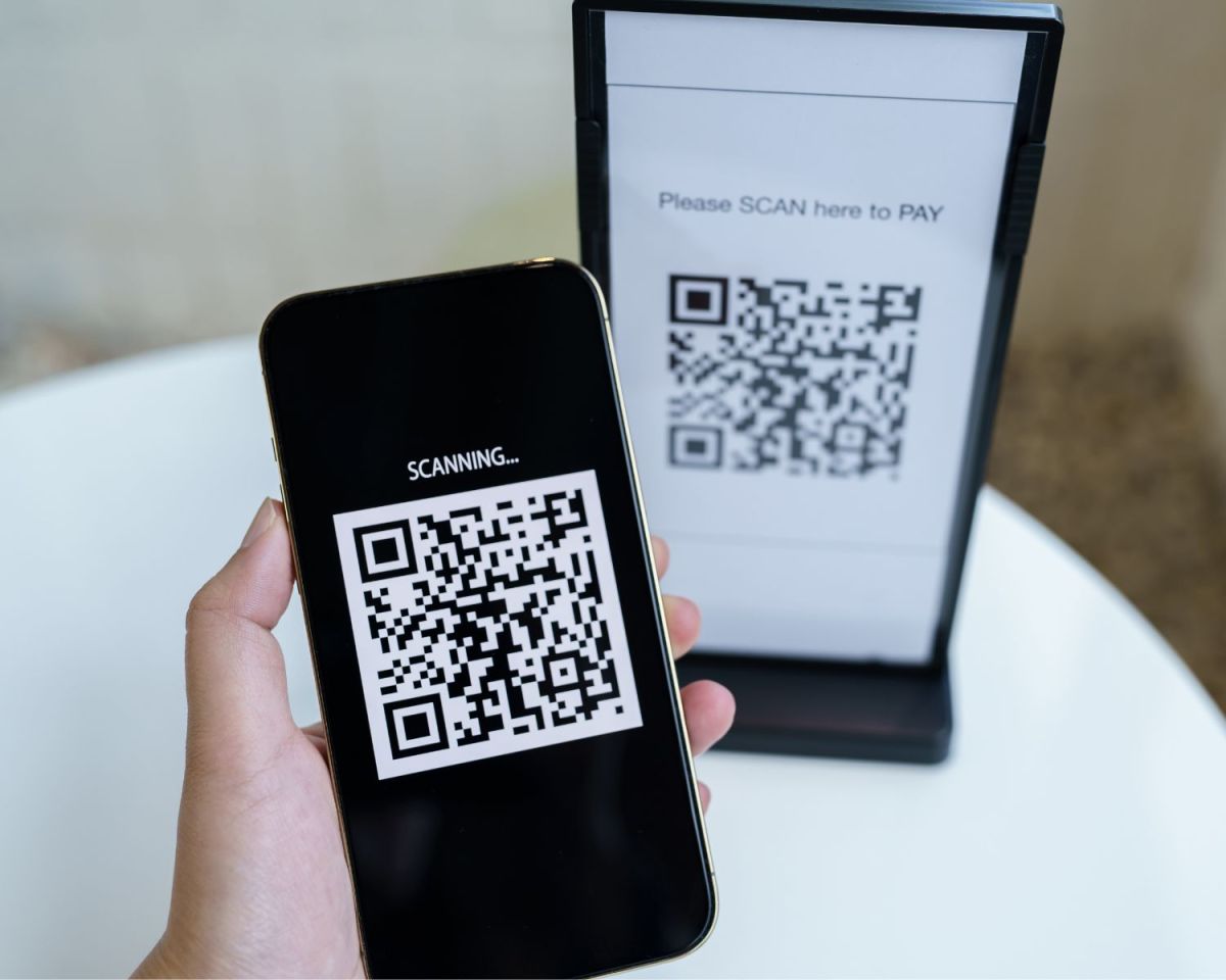 Fiese Betrugsmasche: Täter stehlen Geld per QR-Code – unzählige sind ...
