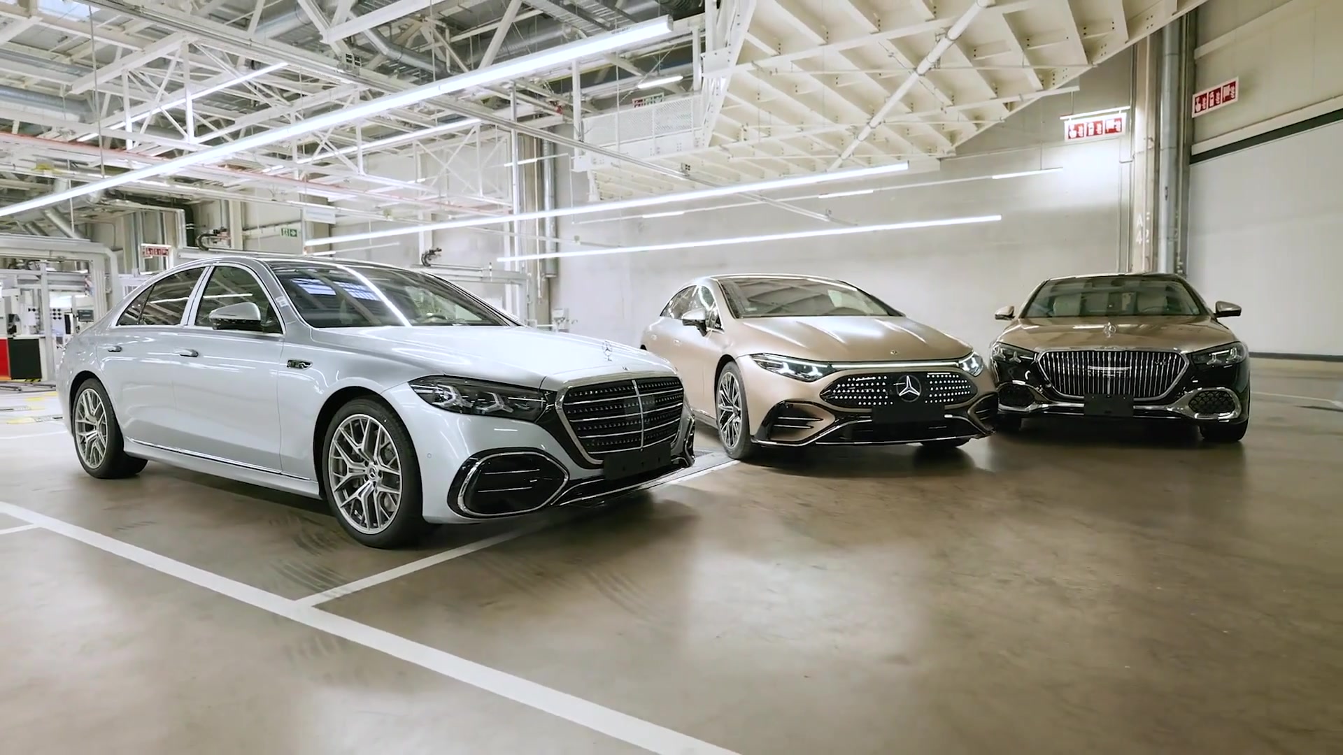 Mercedes-Benz Sindelfingen plant - Factory 56 - Assembly hall of the ...