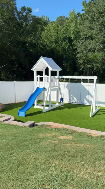 Backyard playset and movie night setup with How to Train Your Dragon at ...
