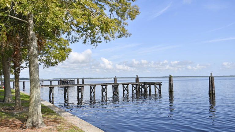'Central Florida's best-kept secret' is a lake town with breweries ...