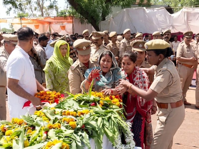 नूंह सड़क हादसे में जालौन के 4 पुलिसकर्मियों की दर्दनाक मौत, उरई पुलिस ...