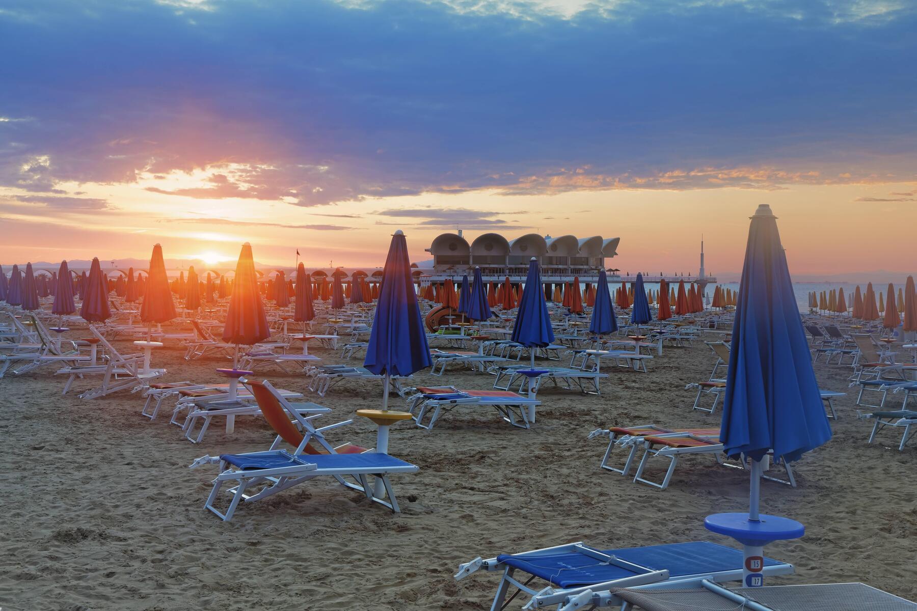 Lignano: Schüler stürzt von Hotel-Balkon zehn Meter in die Tiefe