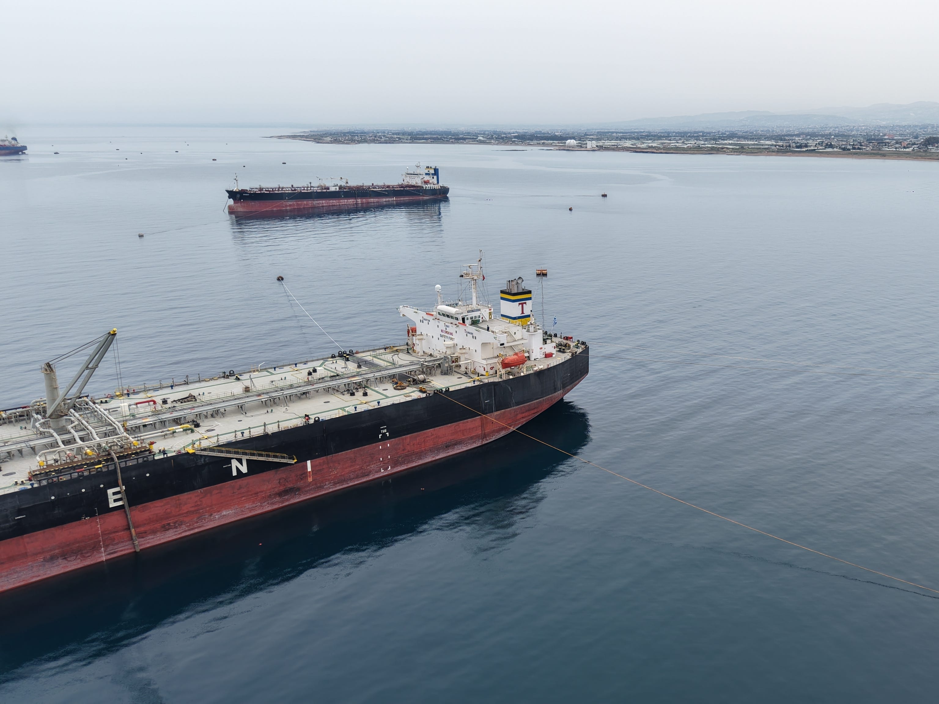 Oil prices plunge on reports that the US and Iran are close to a peace deal