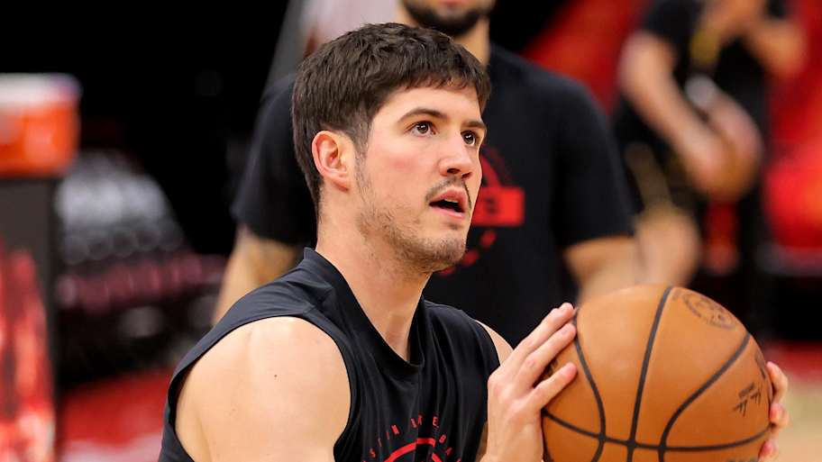 Rockets’ Reed Sheppard hype reaches seismic point with Hall of Fame ...