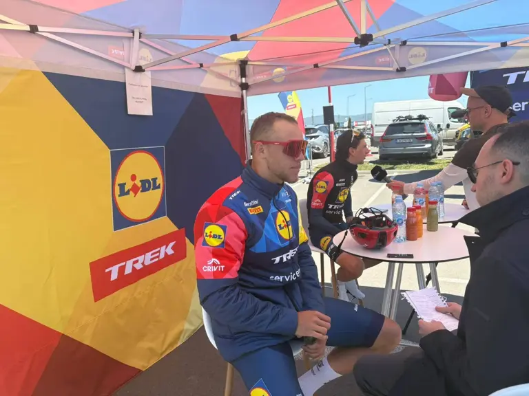 Gaat Giulio Ciccone voor Giro-bergtrui? Hij en ploegleider Gregory Rast ...