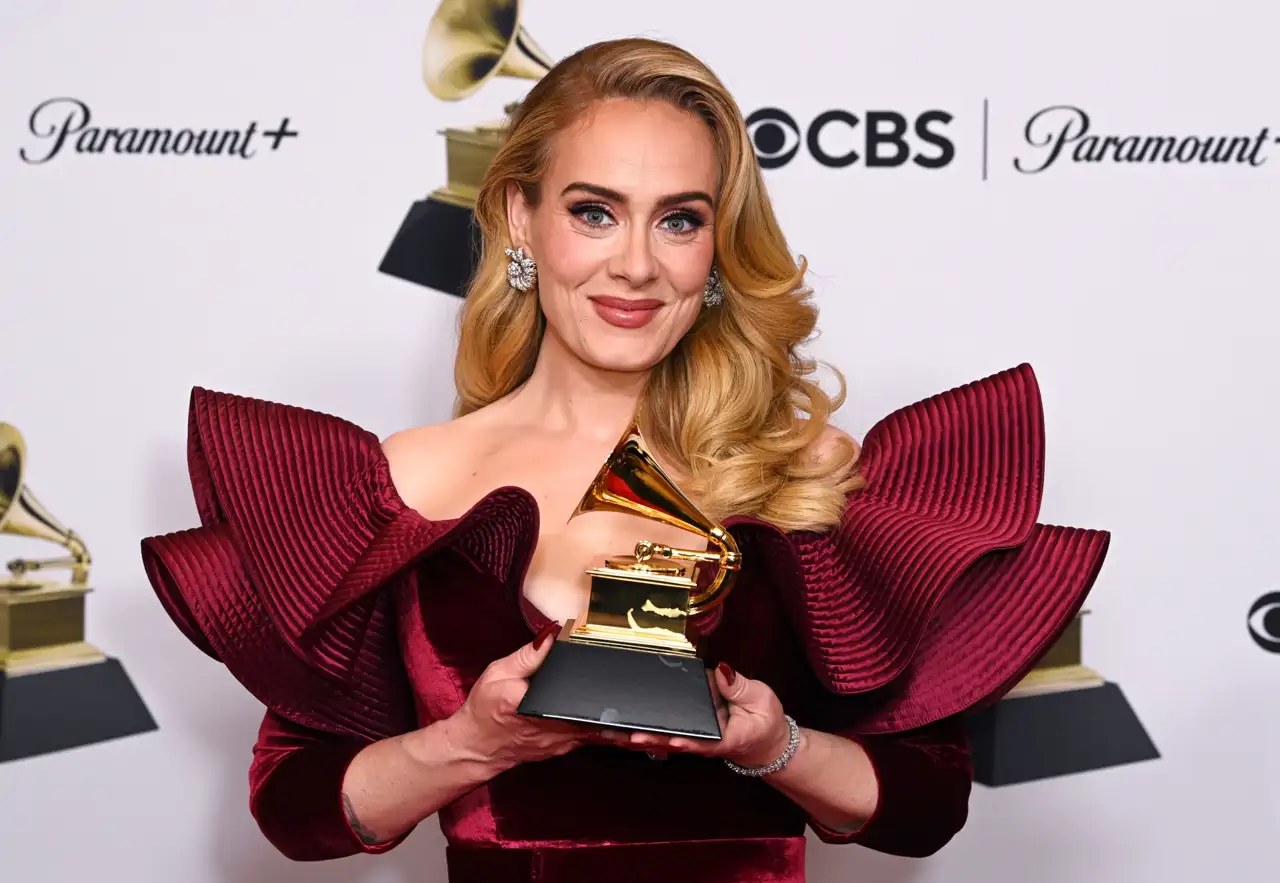 Adele: “Perdí 45 kilos en dos años. Hago ejercicio 3 veces al día”
