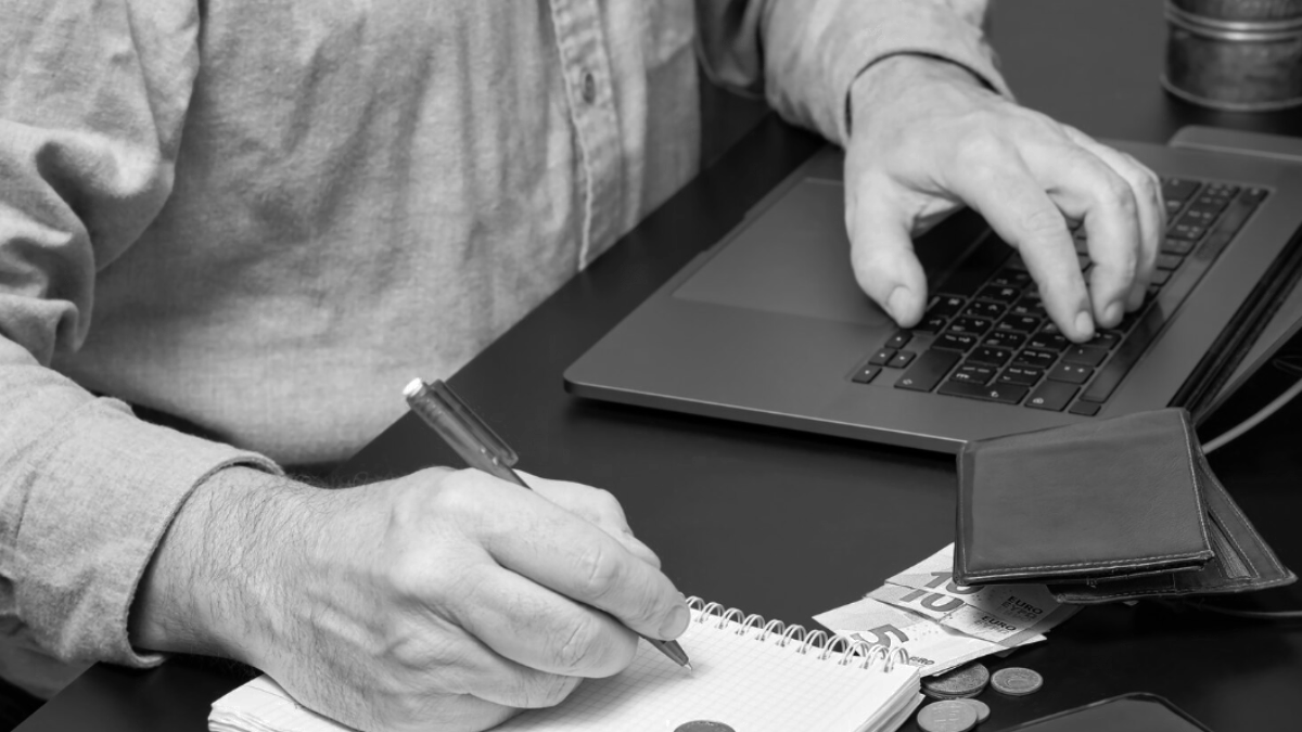 18 things our grandparents did with money that financial advisors now ...