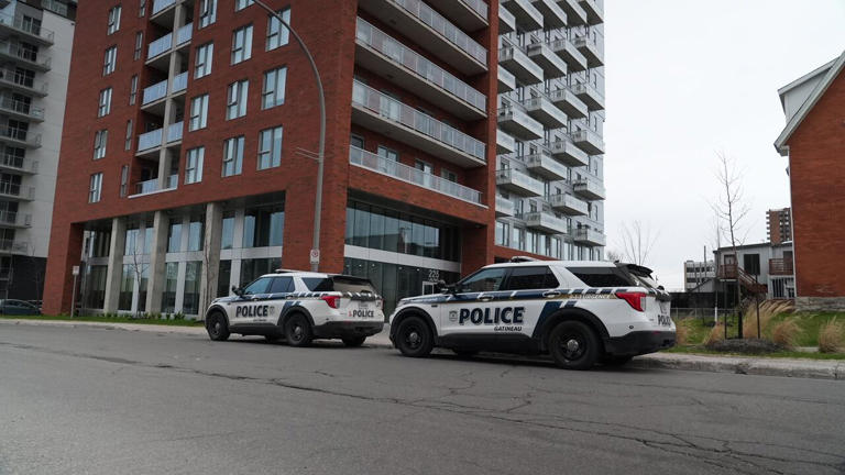 2 found dead in burning Gatineau, Que., highrise unit