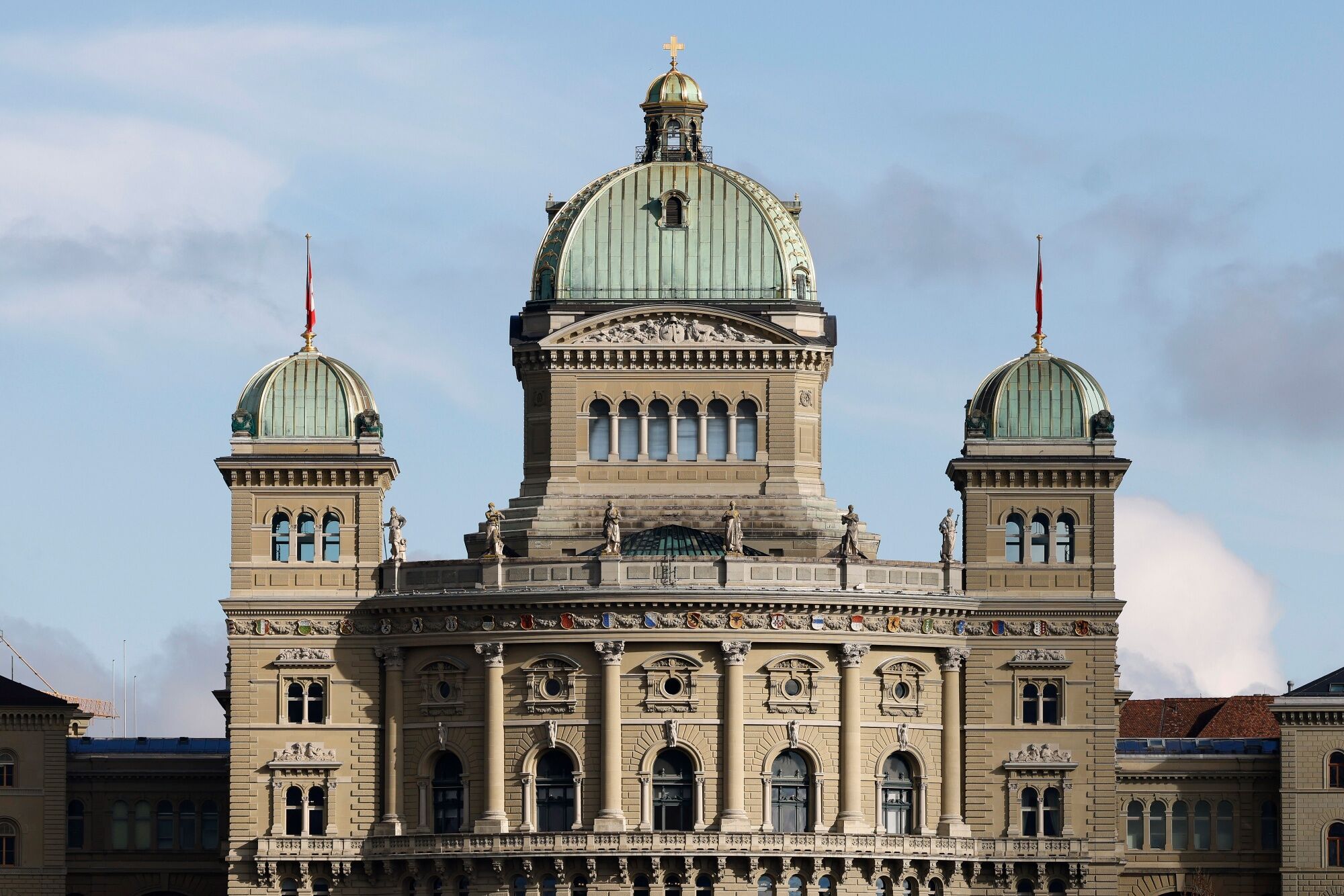 Swiss-EU deal needs change of constitution, Bern lawmakers say