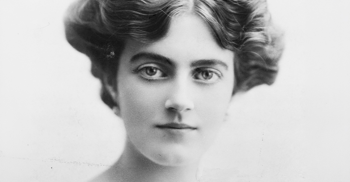 As power and prestige surrounded her marriage, Clementine Churchill ...