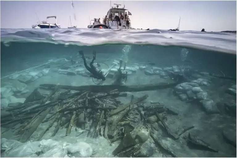 Archaeologists studied a long-lost Roman shipwreck and found a 2,200 ...