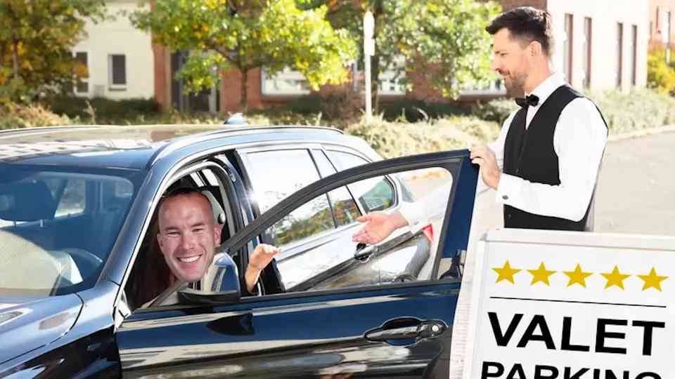 What Vegas locals really think about the Strip