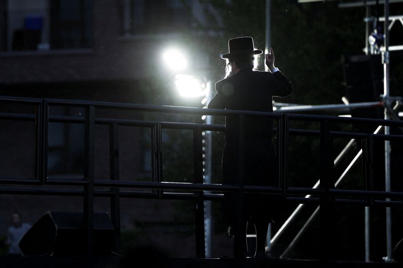 British Jews gather for annual celebration in shadow of recent attacks