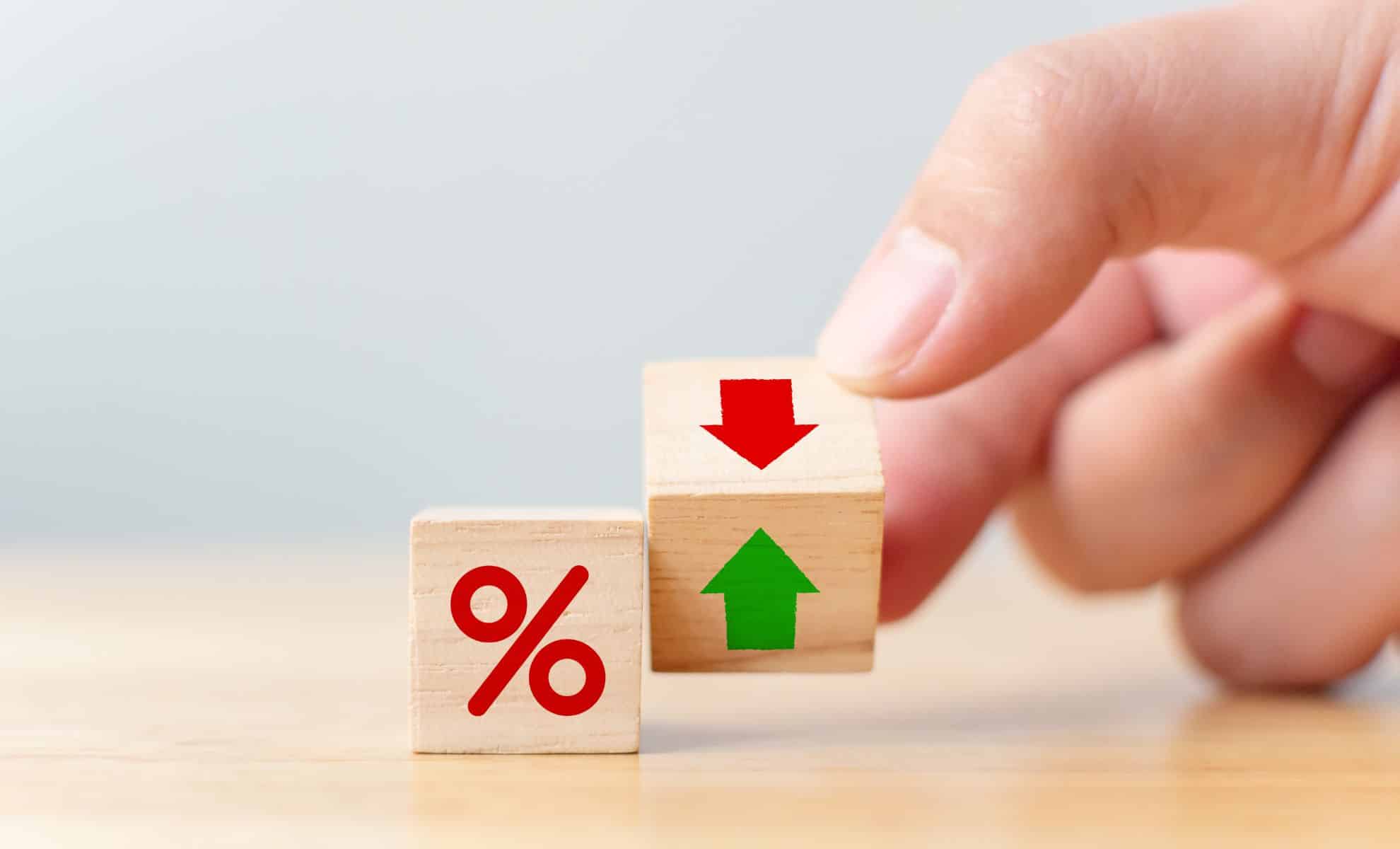 Halifax customers handed better rates as advisers warn deals could ...