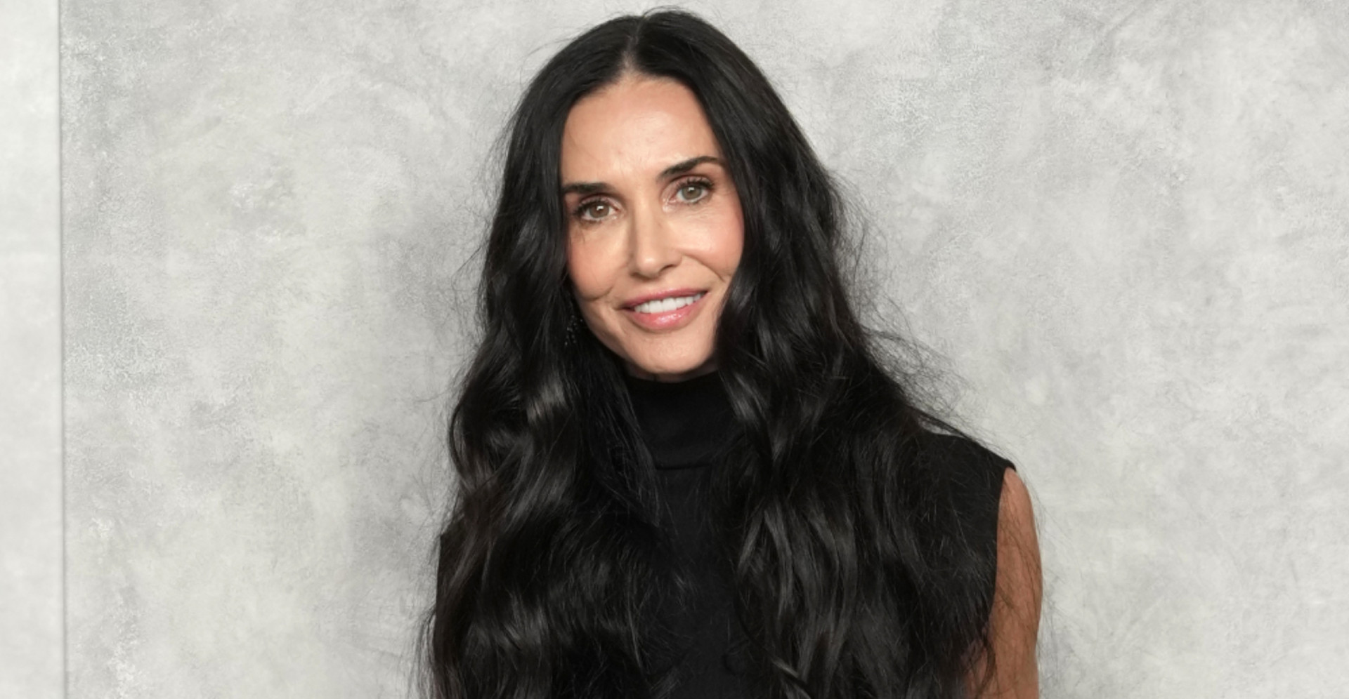 Demi Moore explains how to pronounce her name correctly