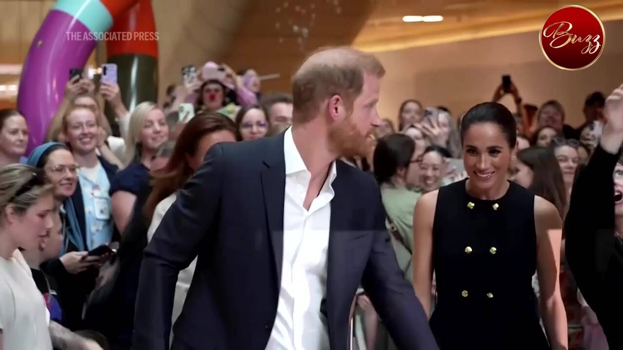 Meghan Markle jokes about renewing vows with Prince Harry in 'budgie ...