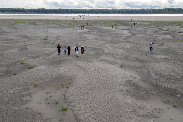 How a “super El Niño” could create record-breaking warming