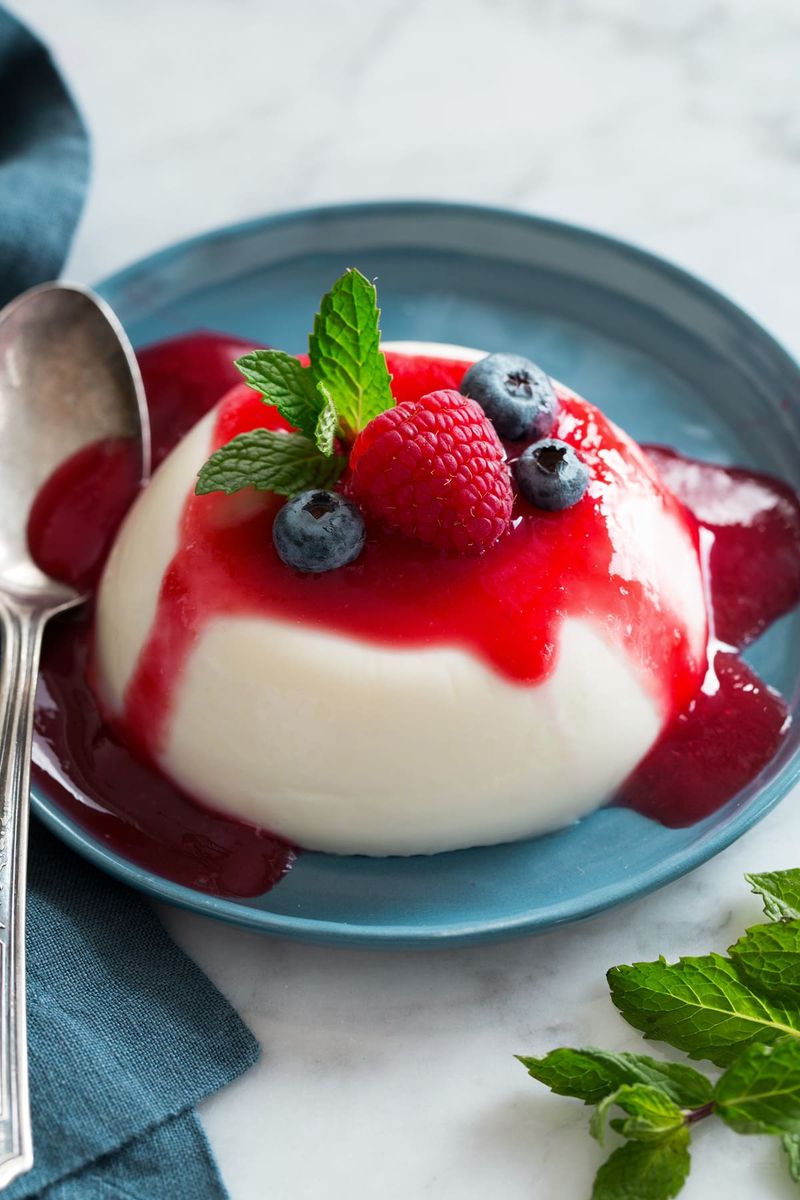 15 easy desserts from around the world with just 4 ingredients