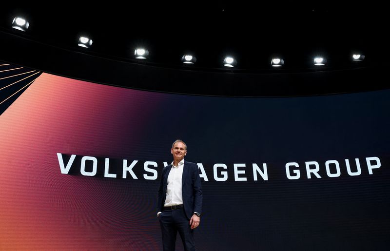 Tariffs mean $5.9 billion hit to Volkswagen's annual operating profit ...