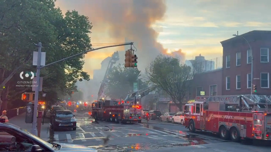 One dead after Bronx grocery store fire: NYPD