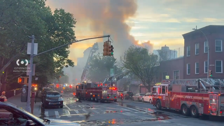 One dead after Bronx grocery store fire: NYPD